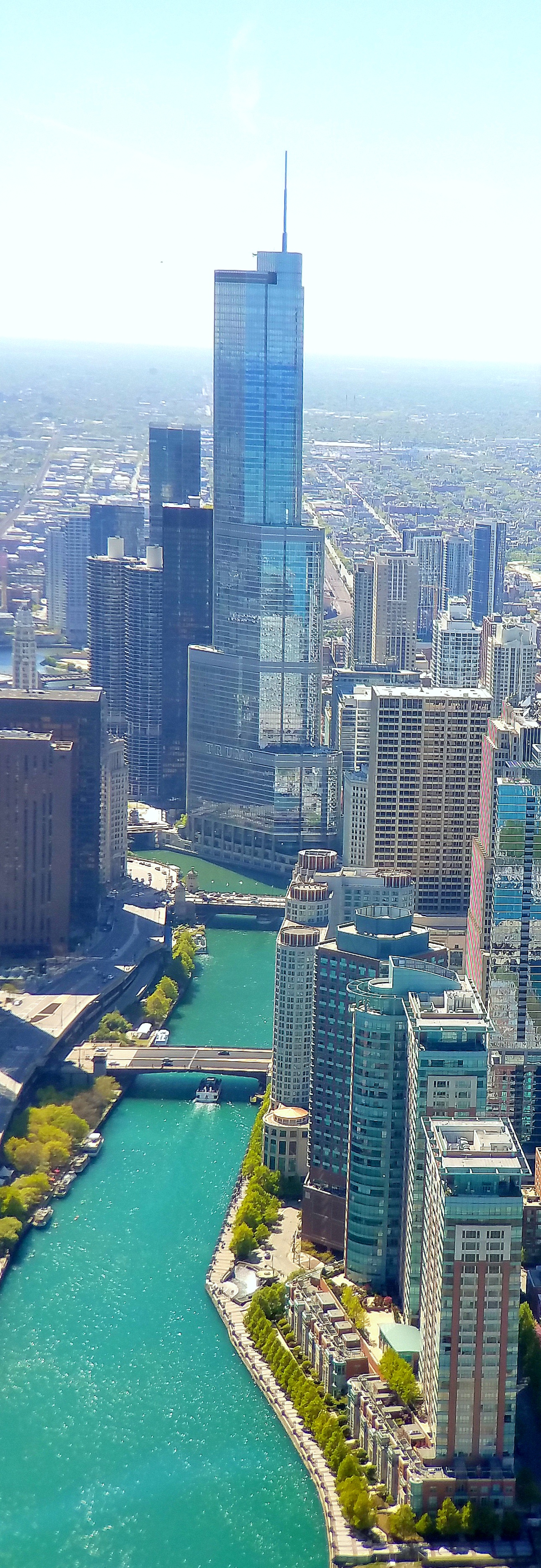 The Chicago Files – A Canadian Perspective on Living in the Windy City!