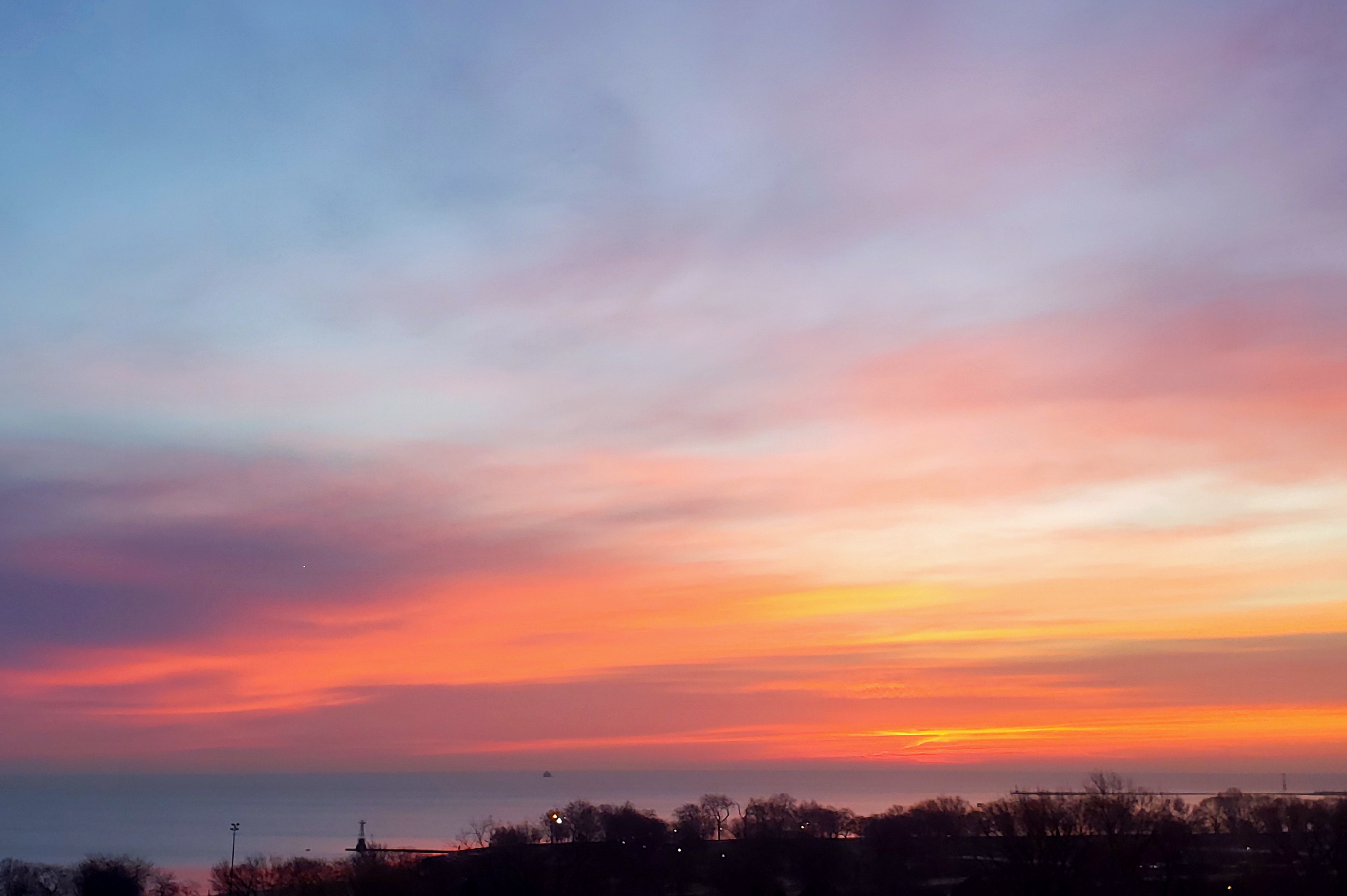 Wordless Wednesday: Sunrise, Lake Michigan: Sky Painter’s Delight ...